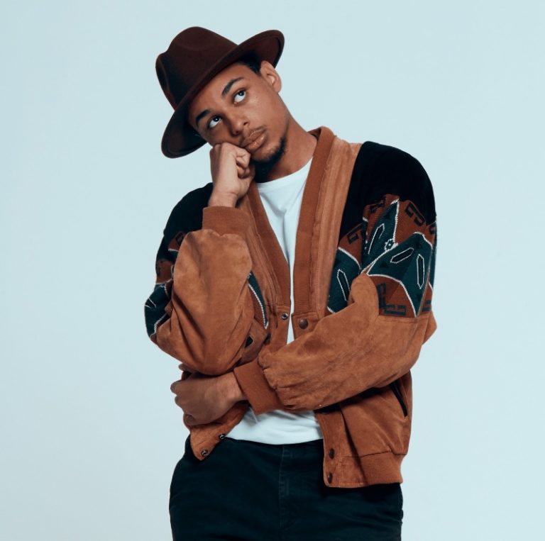 Roy Borland balancea innovación y sentimiento en 'Cielo', su ...