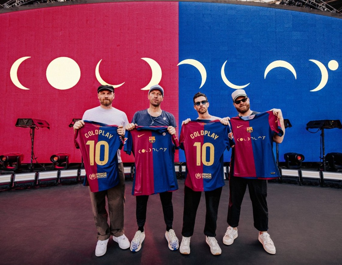 Coldplay lanzan su camiseta oficial del Barça