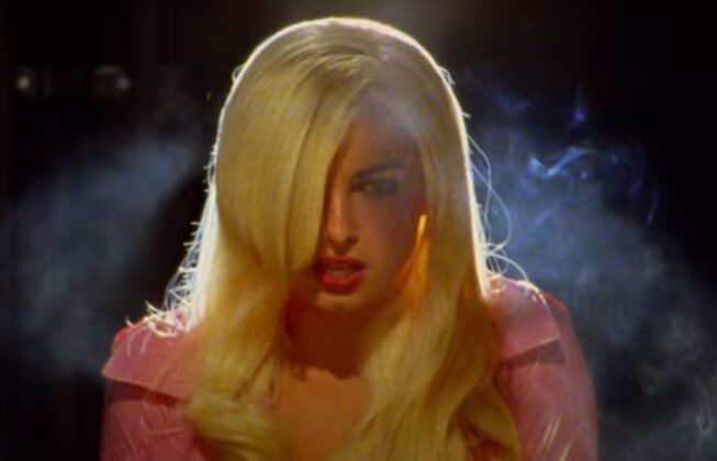 Addison Rae logra su primer top 1 en JENESAISPOP – jenesaispop.com