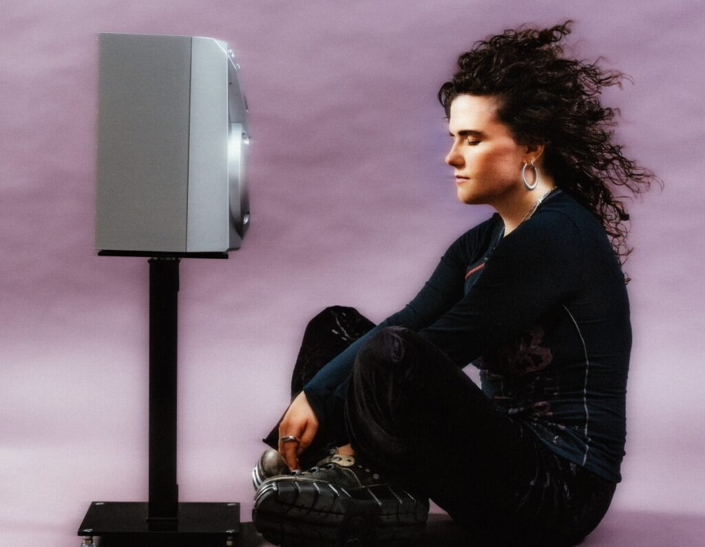 RFTW: Georgia, Alex G, FKA twigs, Whitney... – jenesaispop.com