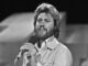 «Stayin’ Alive»: Barry Gibb (Bee Gees) desmiente su muerte tras un bulo ...